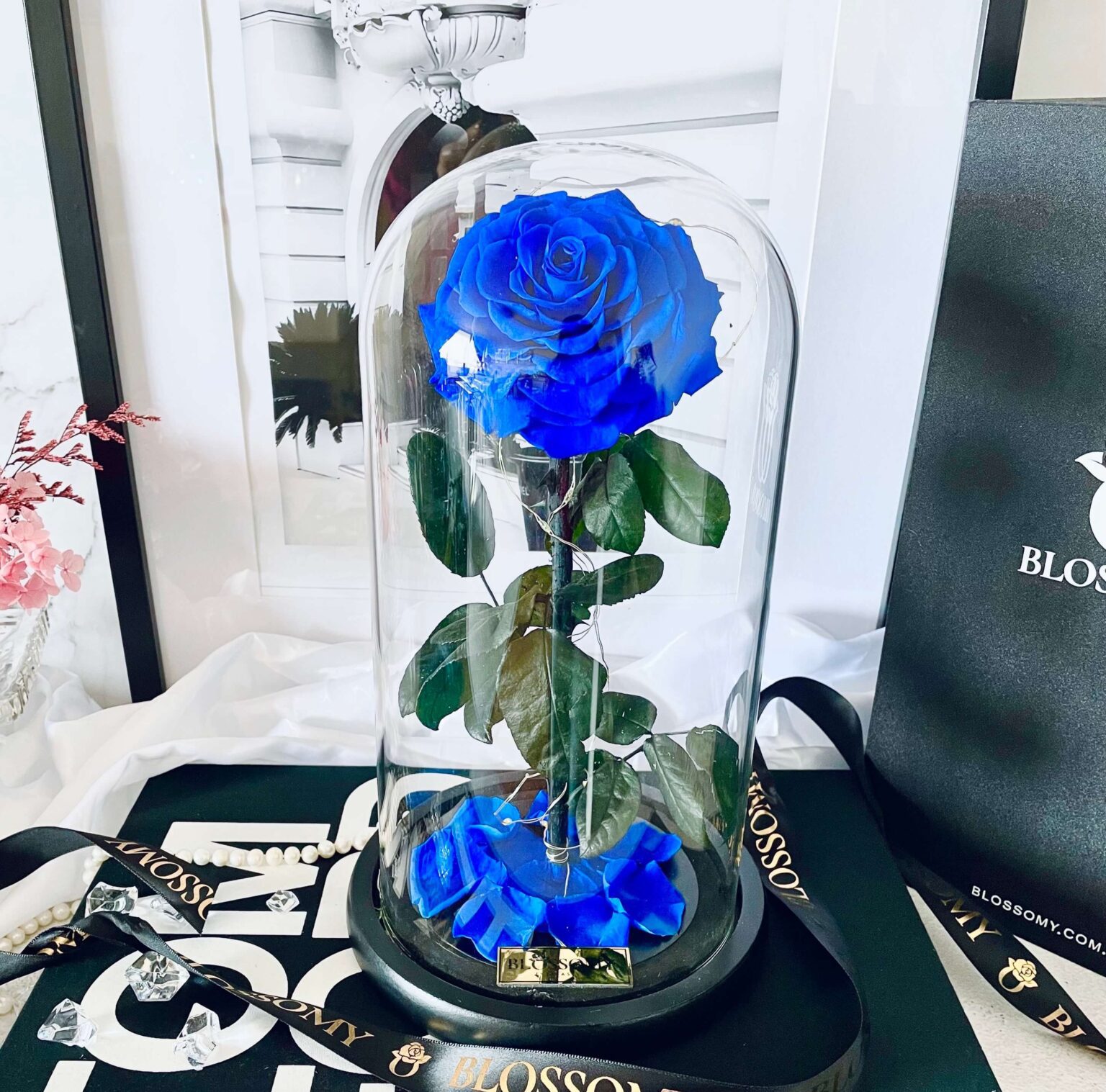 Enchanted Royal Blue Rose Dome - BLOSSOMY